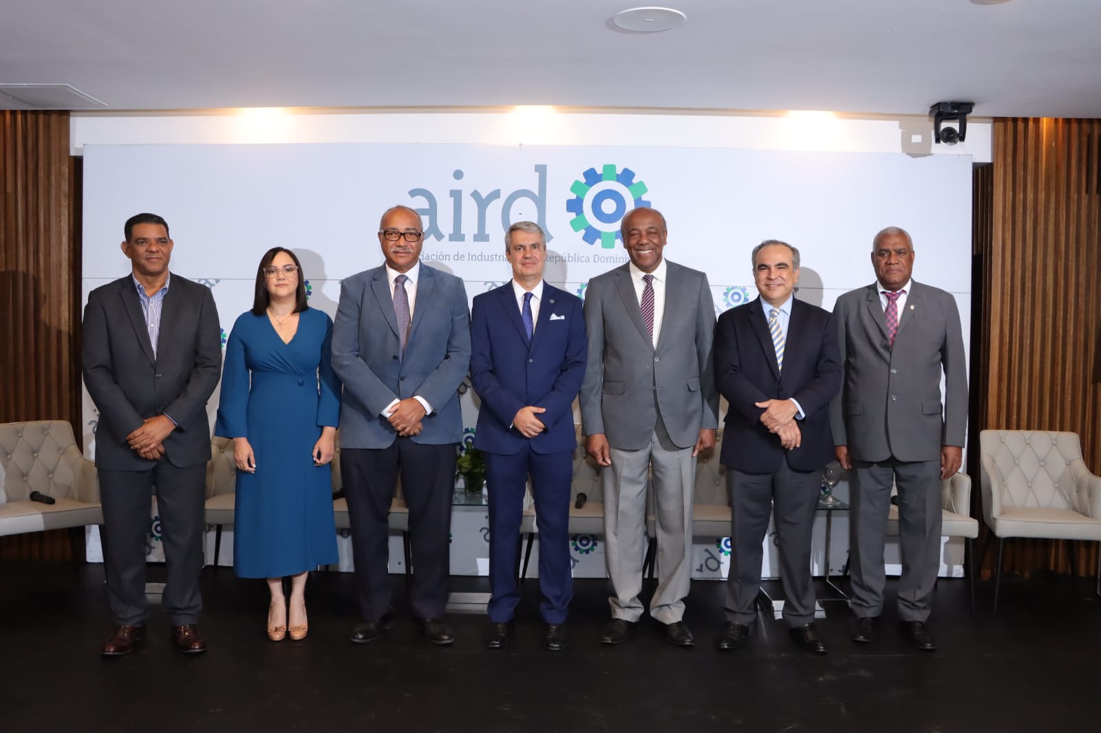 AIRD destaca los aportes e innovaciones de la minera FALCONDO ...